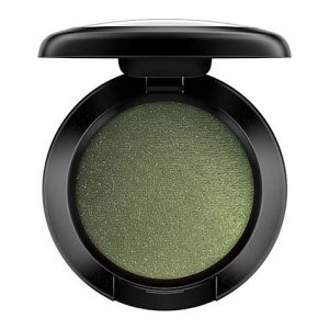 16 must-have MAC eyeshadows perfect for green eyes - The Fuss